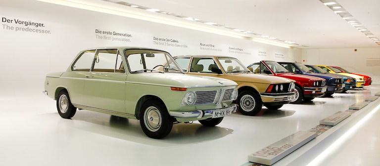 Discover the story behind the BMW Headquarters | BMW.com