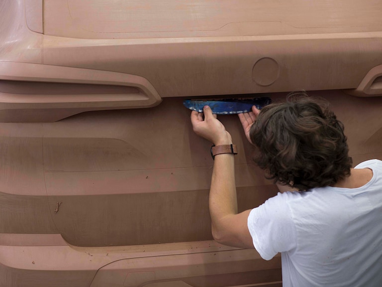 Car design: the car of the future in 7 steps | BMW.com