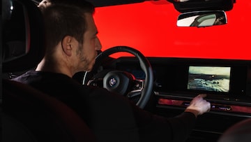 Experience technology of the future: Entertainment | BMW.com
