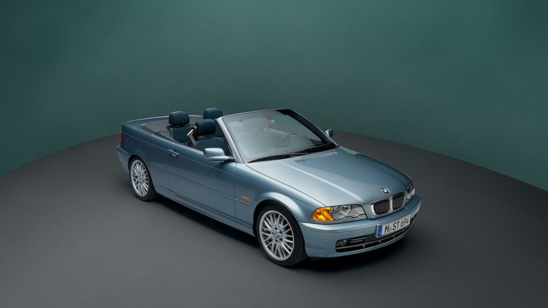 Exclusive: BMW wallpapers | BMW.com