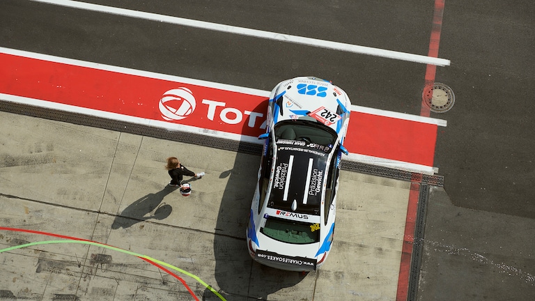 Charlie Martin: Trans race driver on a mission | BMW.com