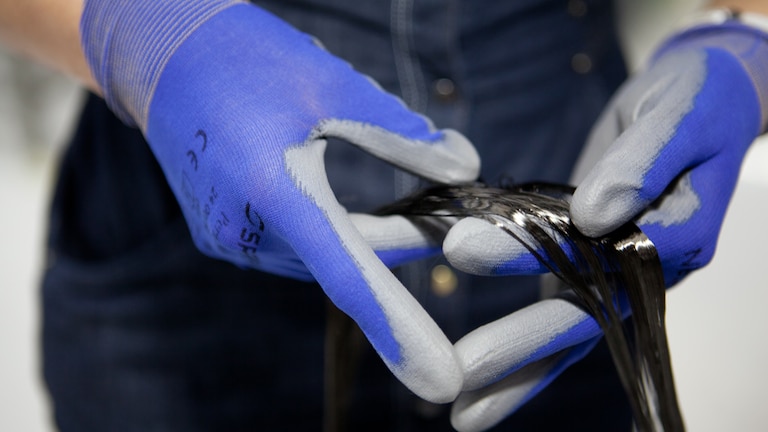 All there is to know about carbon fiber in cars | BMW.com